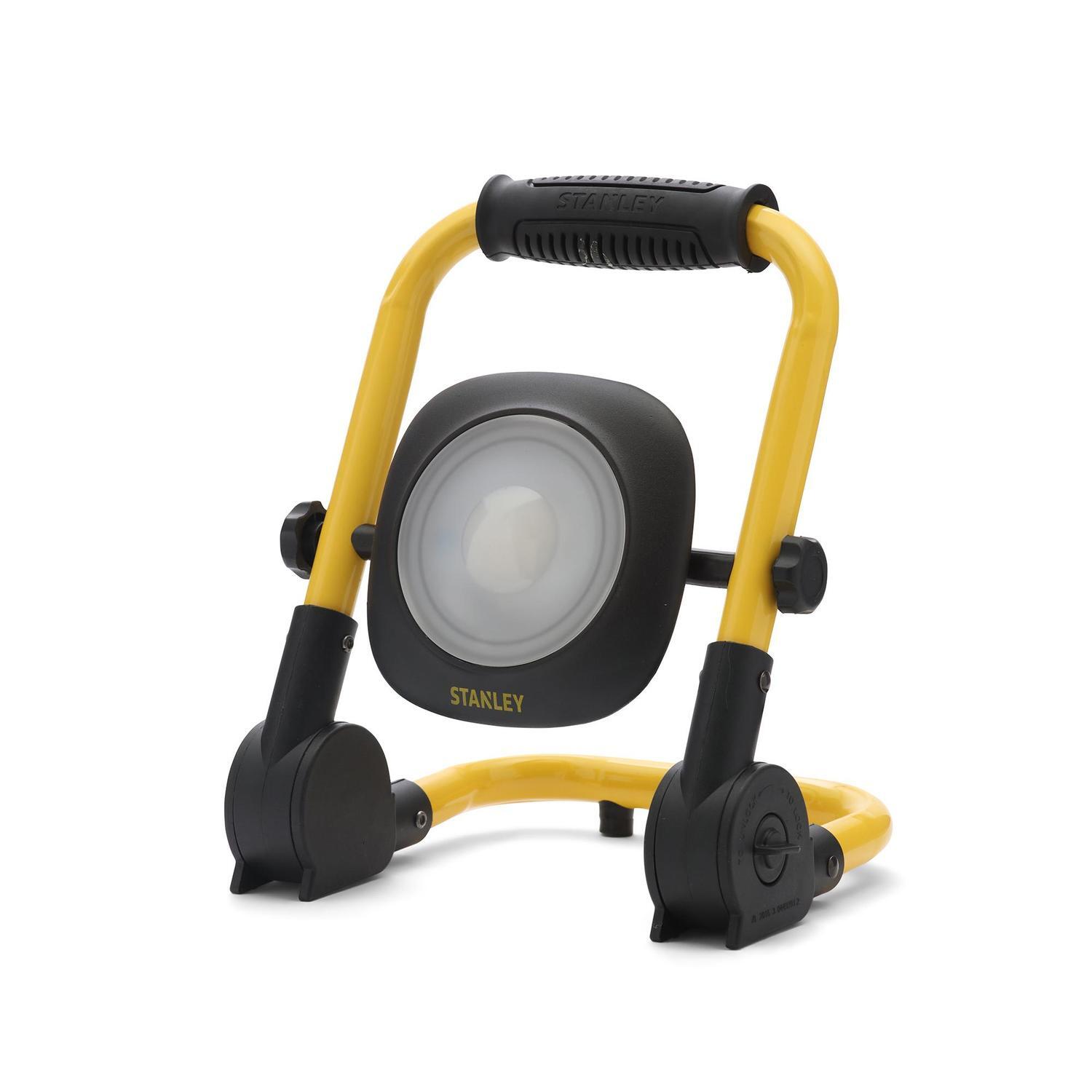Stanley | Portable LED Worklight 20 Watt | Mitre10