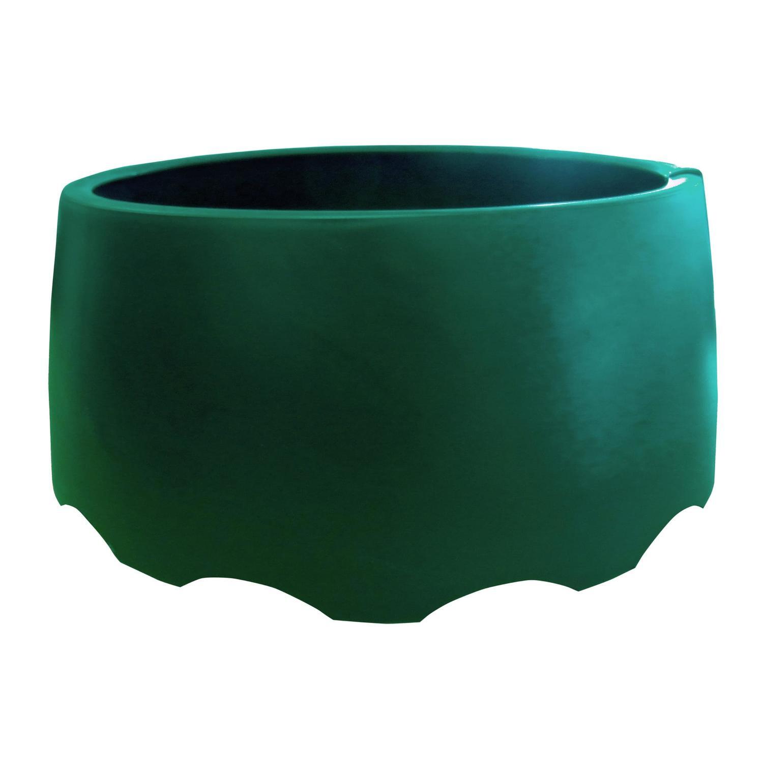 Greenwell | Large Green Tree Surround | Mitre10